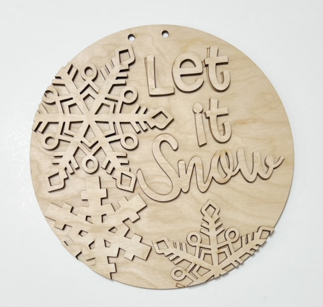 Chunky Snowflake Let It Snow Round Doorhanger – Sawdust & Swirls